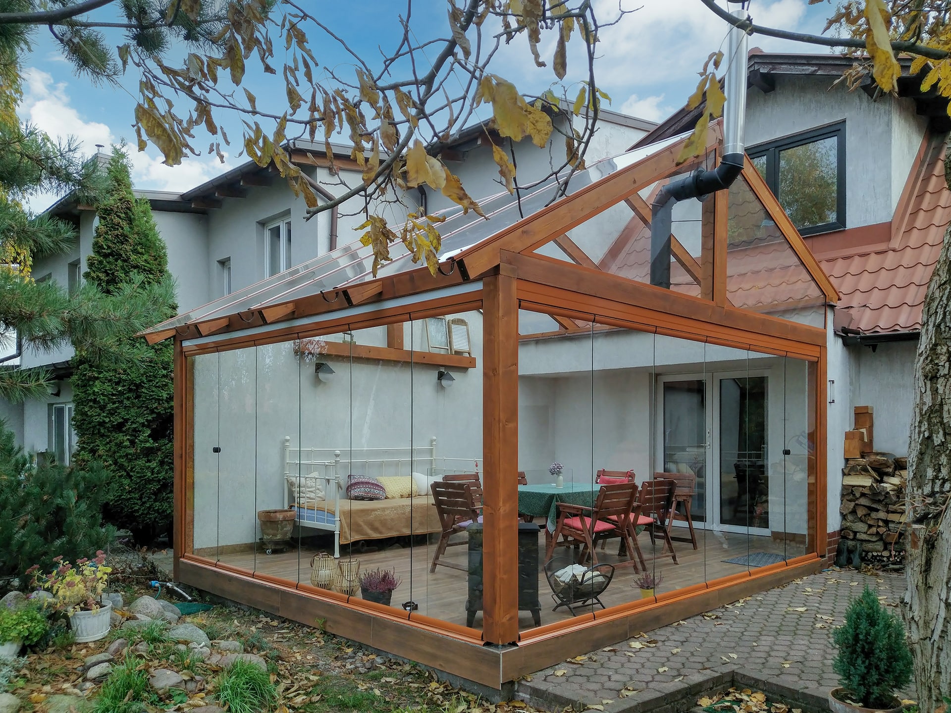 Glass Out Doors & Patio Enclosures - Veranda Installation | Deephomes